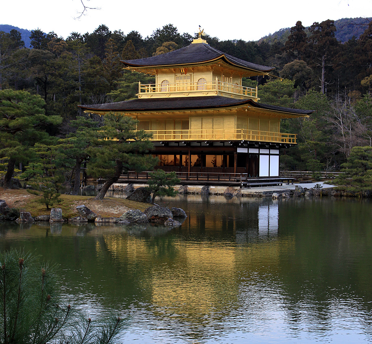 Kinkaku-ji 金閣寺 Golden Pavilion in Kyoto - Places and Foods