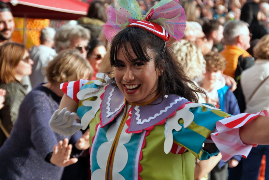 A Traveller's Guide to Choosing the Best Seasonal Festivals